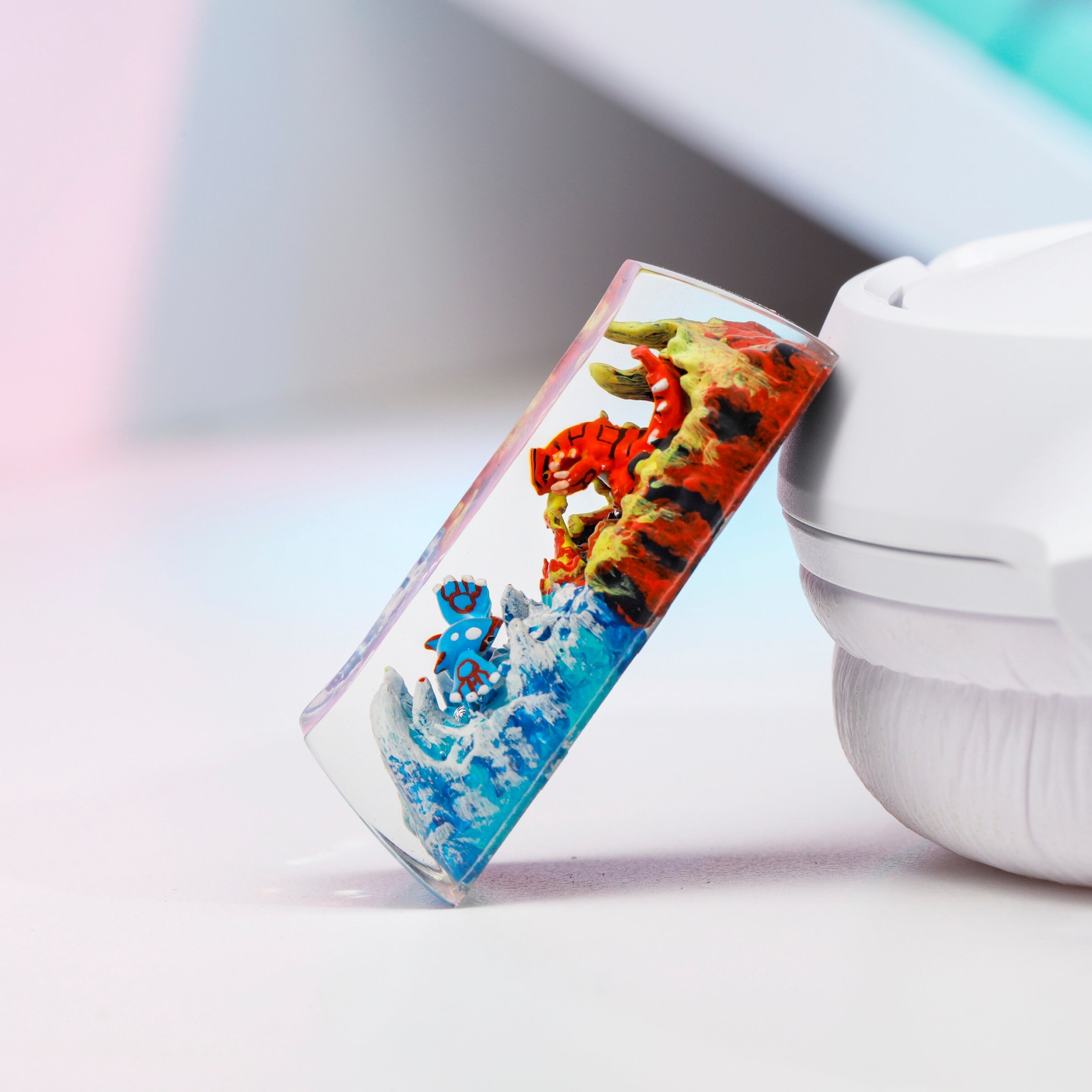 Kyogre Pokemon Artisan Shift Keycap - AnimeBape